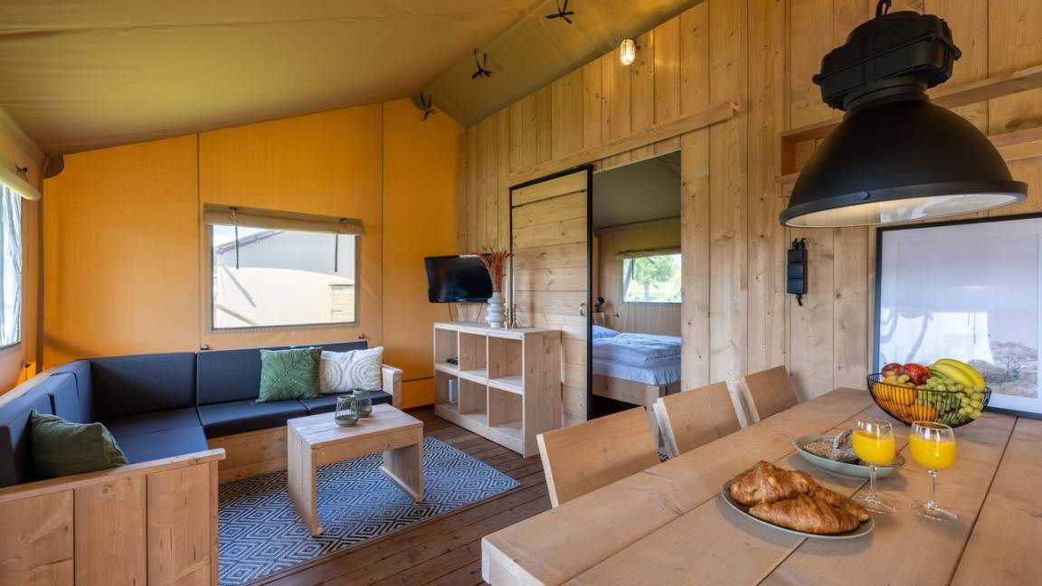 48 M² Ferienwohnung ∙ 2 Schlafzimmer ∙ 6 Gäste - Hoorn