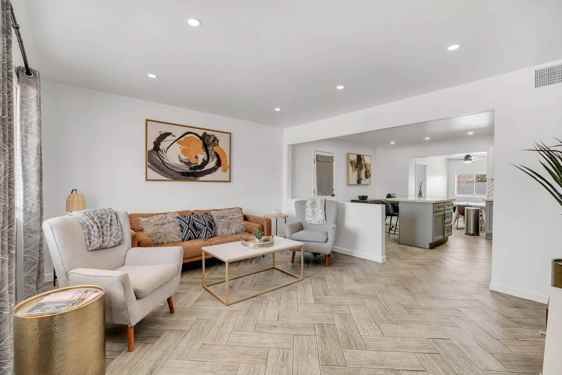128 M² House ∙ 4 Bedrooms ∙ 8 Guests - Tempe, AZ