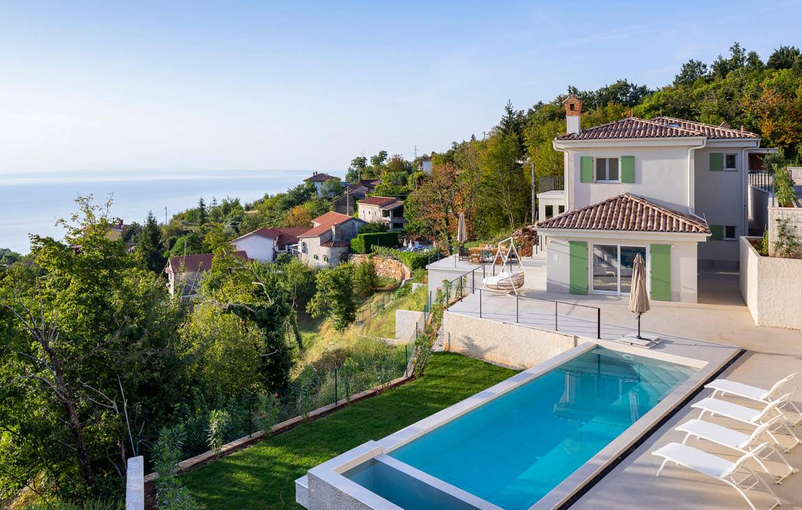 190 M² House ∙ 3 Bedrooms ∙ 6 Guests - Lovran