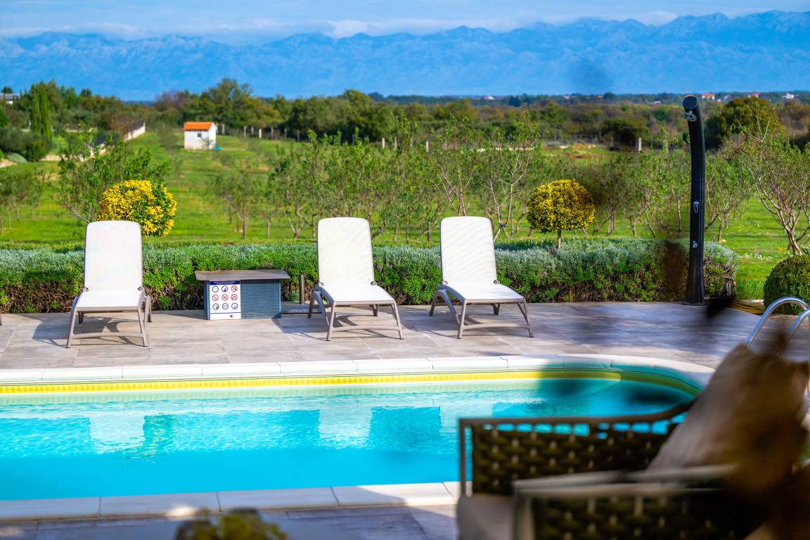80 M² Casa ∙ 3 Habitaciones ∙ 6 Huéspedes - Zadar
