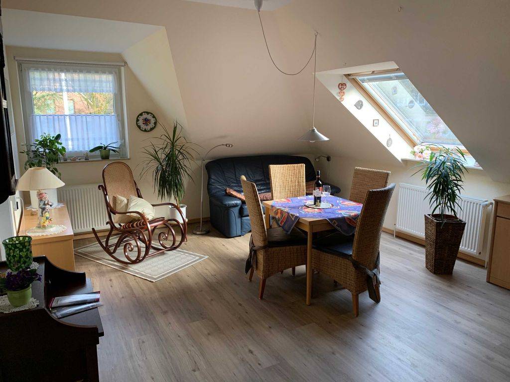 65 M² Ferienwohnung ∙ 1 Schlafzimmer ∙ 2 Gäste - Bad Bramstedt