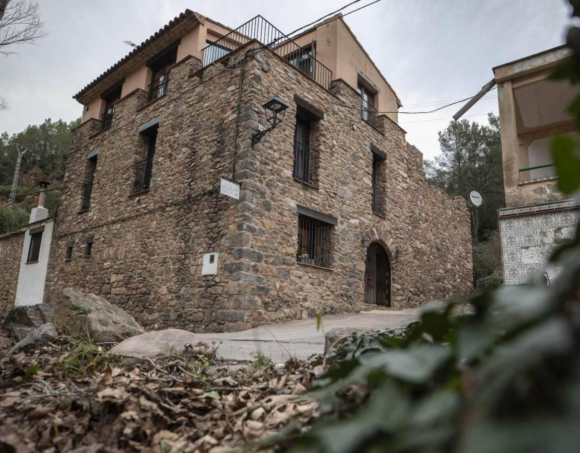 193 M² Casa ∙ 4 Habitaciones ∙ 8 Huéspedes - Onda