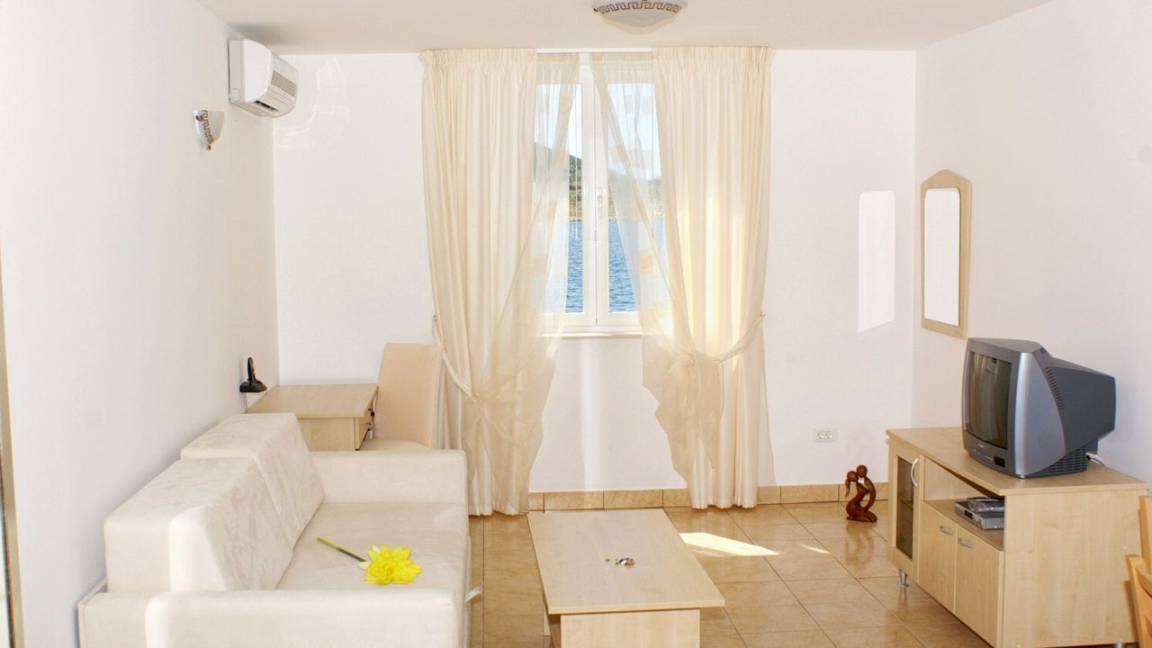 28 M² Hotel ∙ 1 Bedroom ∙ 2 Guests - Starigrad