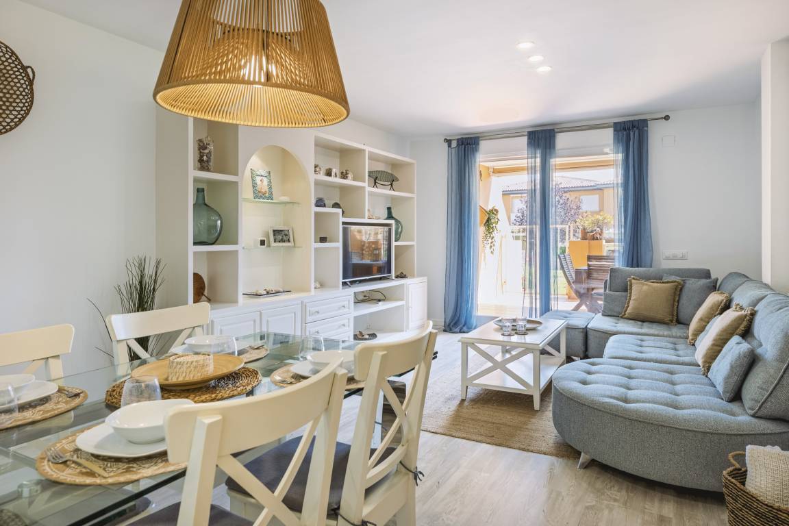 81 M² Appartement ∙ 2 Chambres ∙ 4 Personnes - Dénia