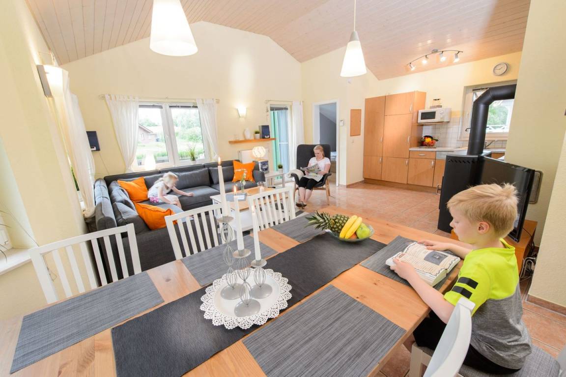 86 M² Ferienhaus ∙ 3 Schlafzimmer ∙ 6 Gäste - Otterndorf