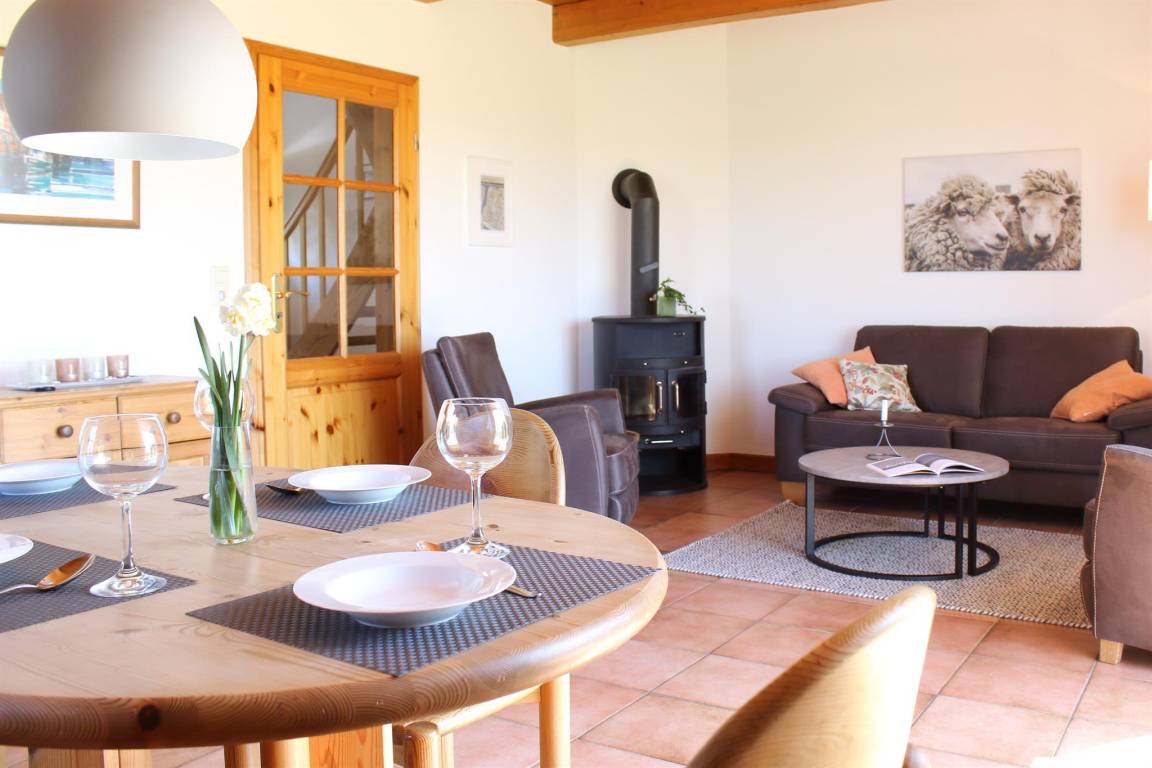 72 M² Ferienwohnung ∙ 2 Schlafzimmer ∙ 4 Gäste - Friedrichstadt