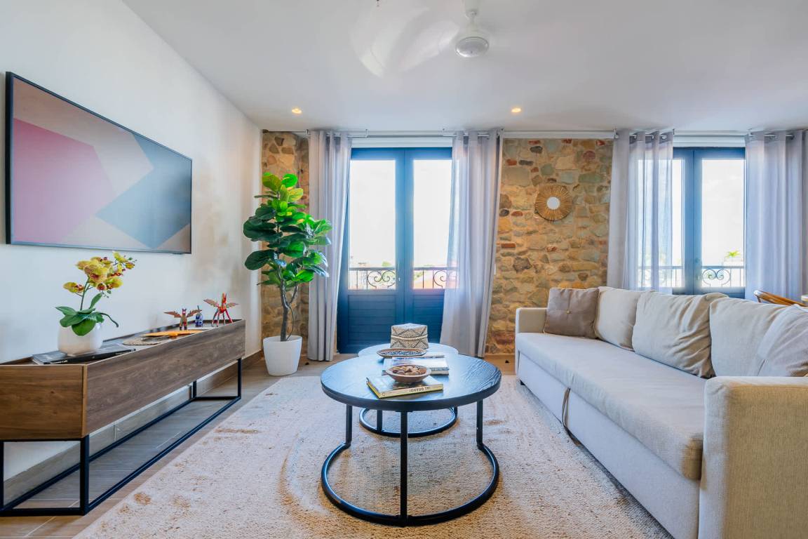89 M² Apartment ∙ 1 Bedroom ∙ 4 Guests - Panama City