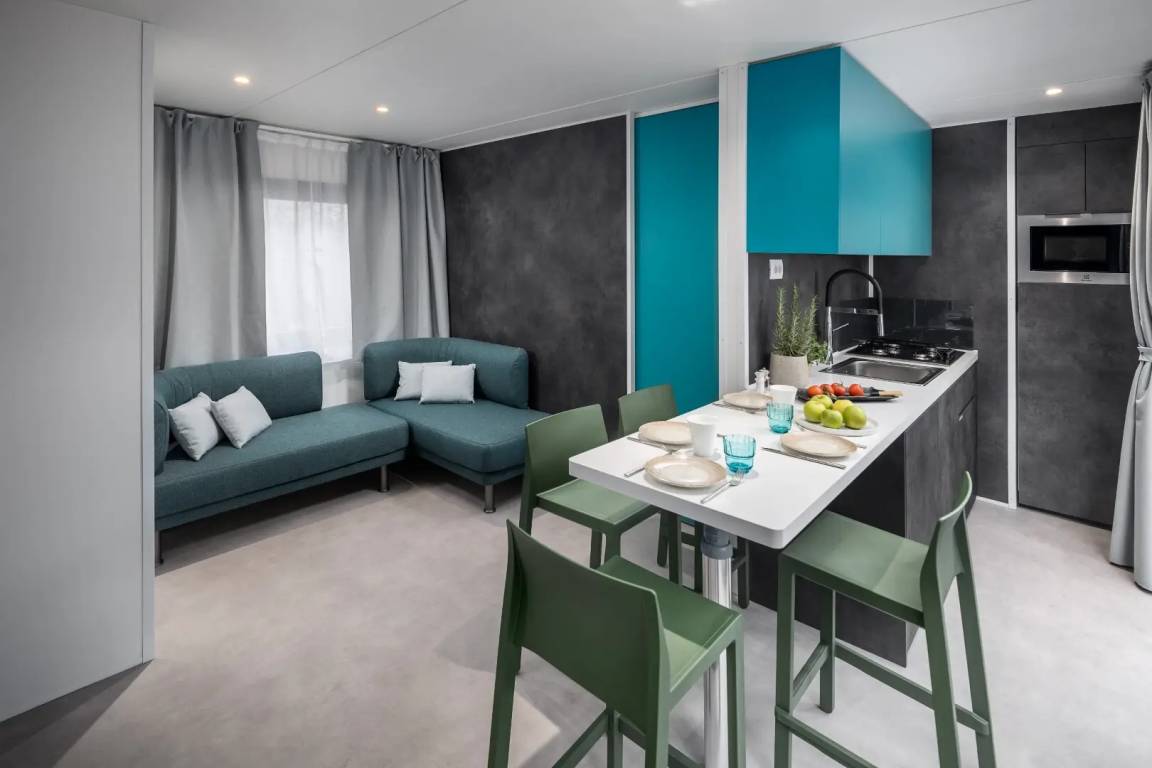35 M² Caravan ∙ 2 Bedrooms ∙ 5 Guests - Novigrad