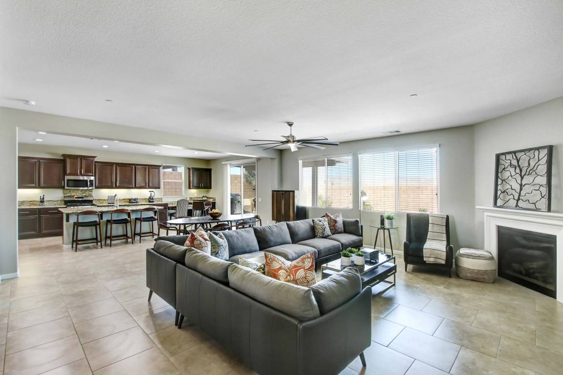 243 M² Casa ∙ 4 Habitaciones ∙ 8 Huéspedes - Palm Desert