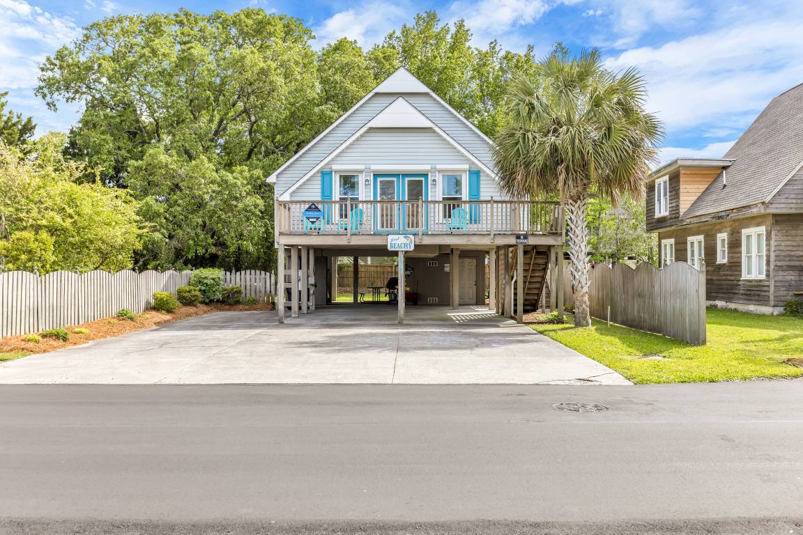 105 M² House ∙ 3 Bedrooms ∙ 8 Guests - Carolina Beach, NC