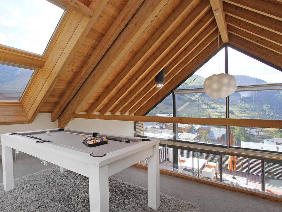 250 M² Chalet ∙ 4 Bedrooms ∙ 12 Guests - Les Deux Alpes
