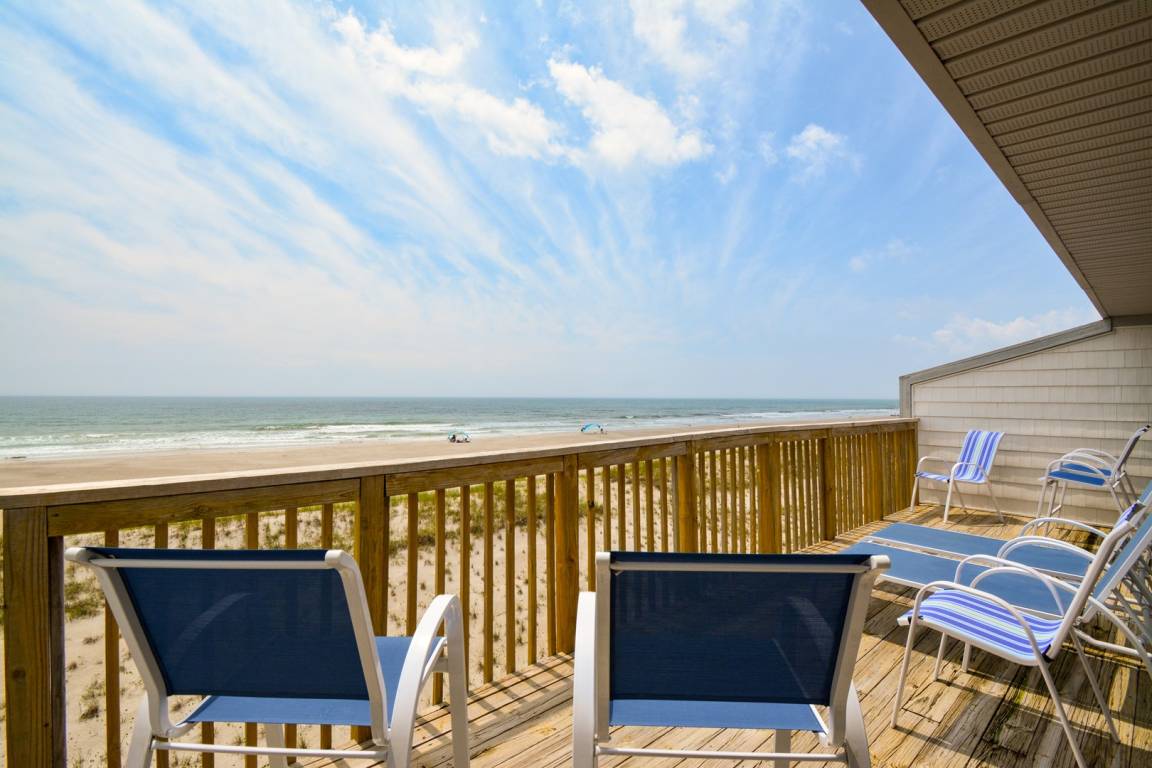Apartment ∙ 2 Bedrooms ∙ 6 Guests - Topsail Beach, NC