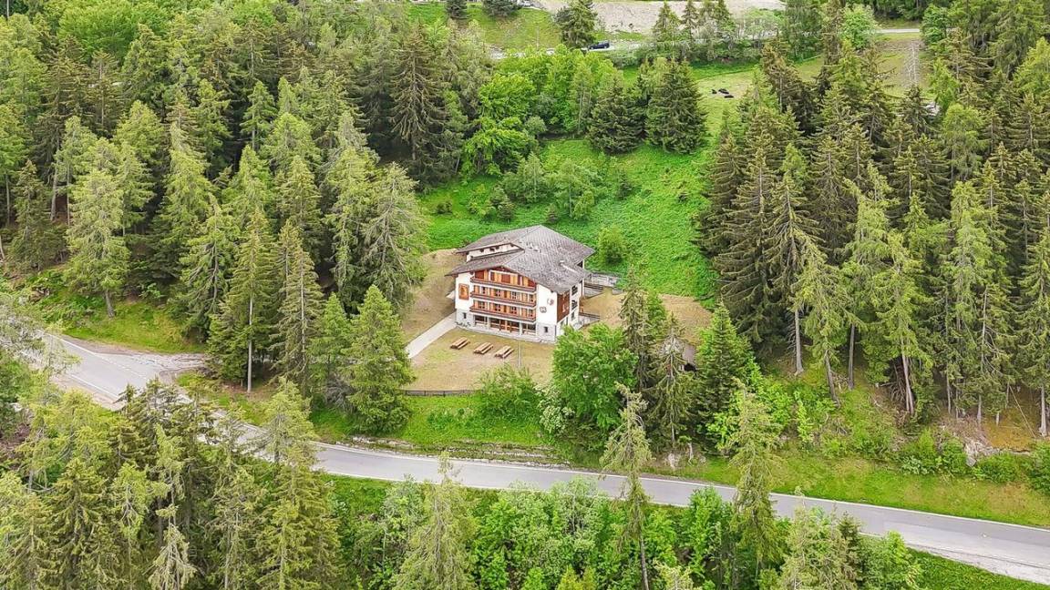 90 M² Maison De Vacances ∙ 5 Chambres ∙ 12 Personnes - Suisse