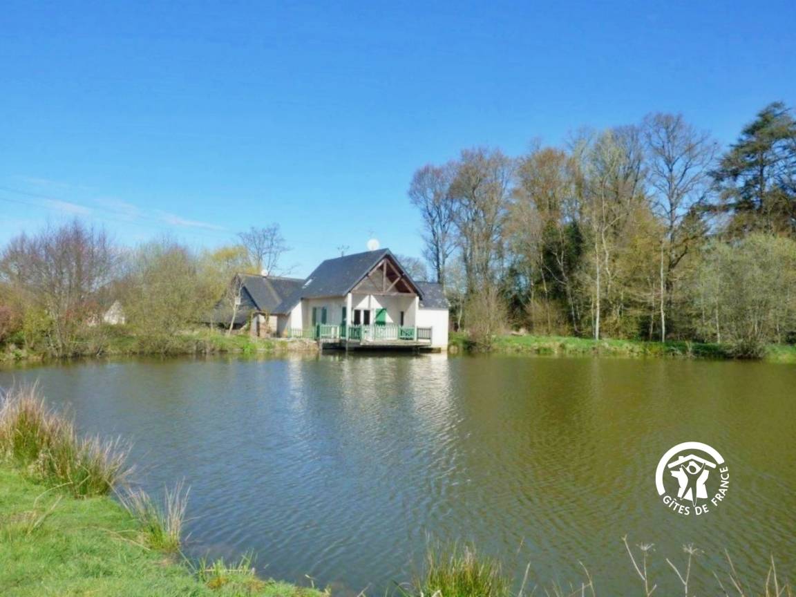 45 M² Cottage ∙ 2 Chambres ∙ 4 Personnes - Mayenne
