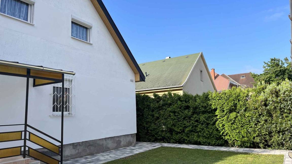 170 M² Maison De Vacances ∙ 6 Chambres ∙ 12 Personnes - Siófok