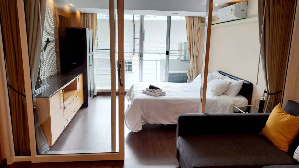 150 M² Apartment ∙ 3 Bedrooms ∙ 8 Guests - Yan Nawa