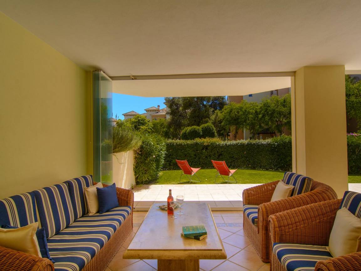 110 M² Apartment ∙ 2 Bedrooms ∙ 4 Guests - Marbella