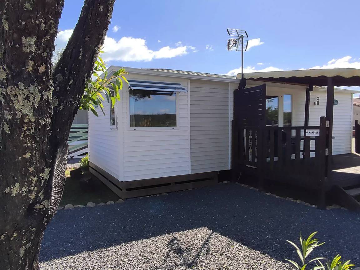 32 M² Mobil-home ∙ 2 Chambres ∙ 4 Personnes - Parc national des Cévennes