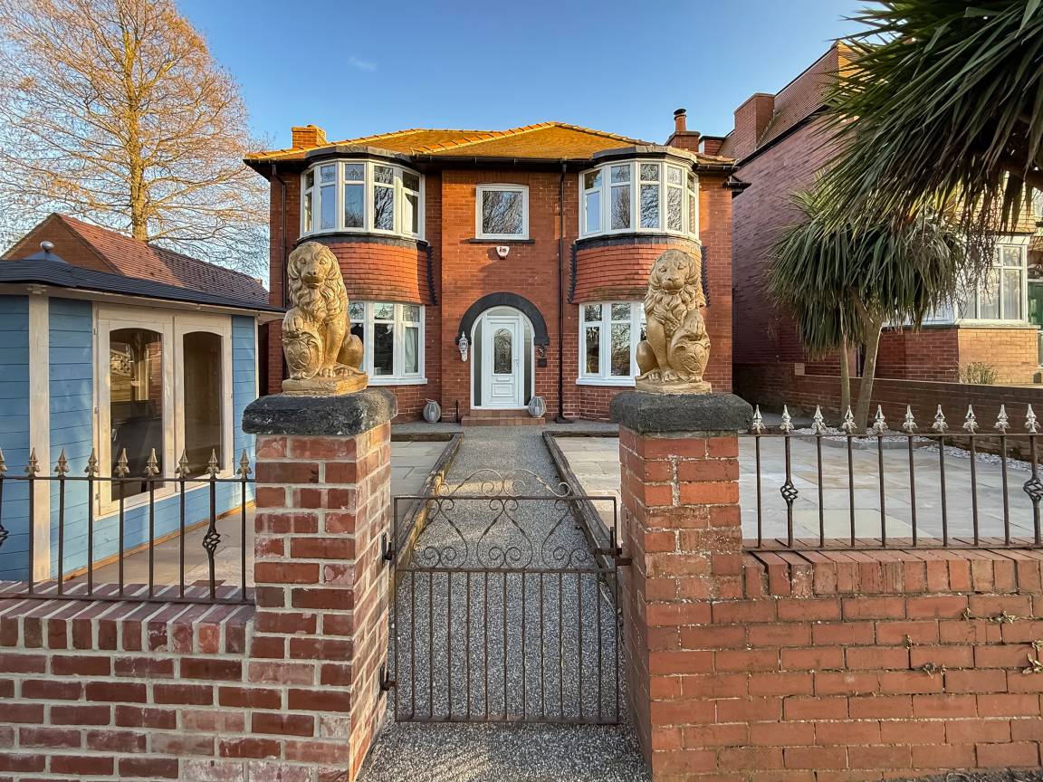 Cottage ∙ 4 Bedrooms ∙ 6 Guests - Scarborough
