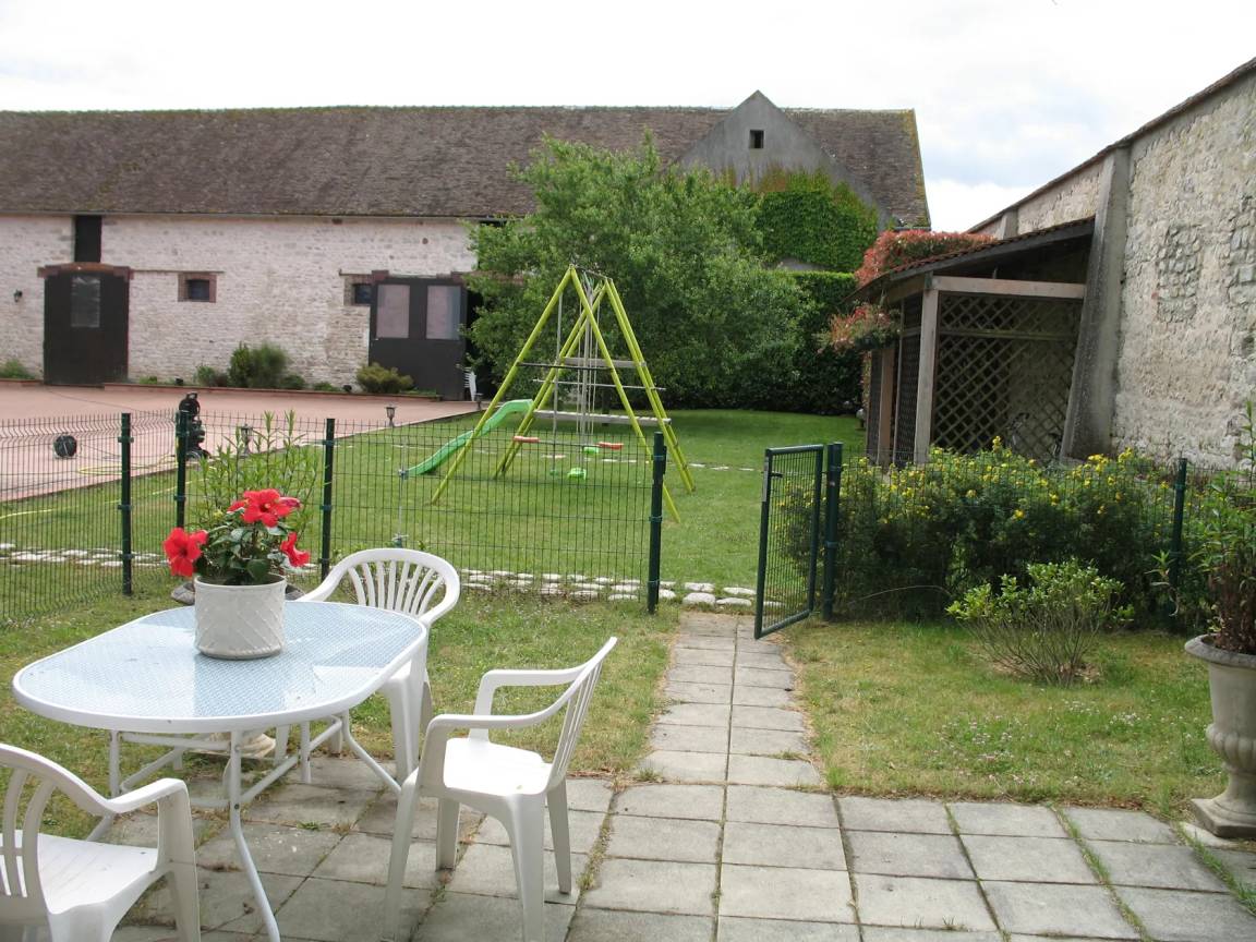 50 M² Huis ∙ 1 Slaapkamer ∙ 3 Gasten - Souppes-sur-Loing