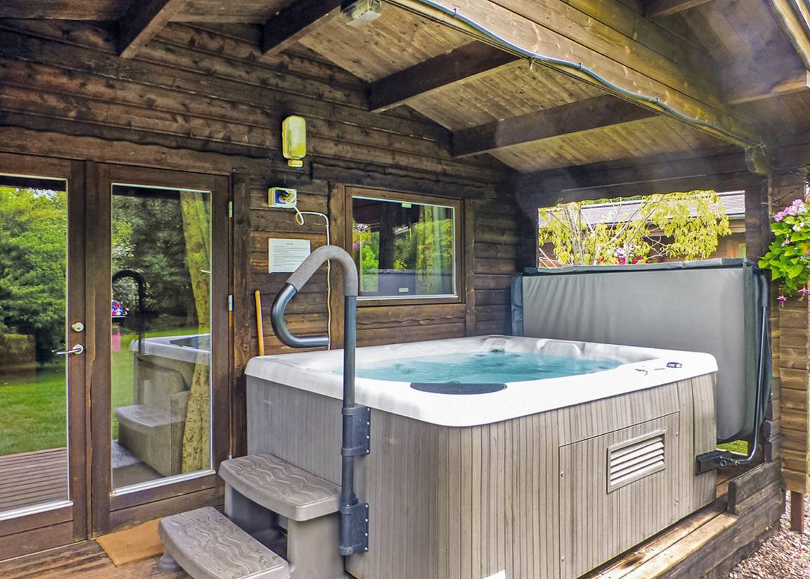 Chalet ∙ 2 Schlafzimmer ∙ 4 Gäste - Devon