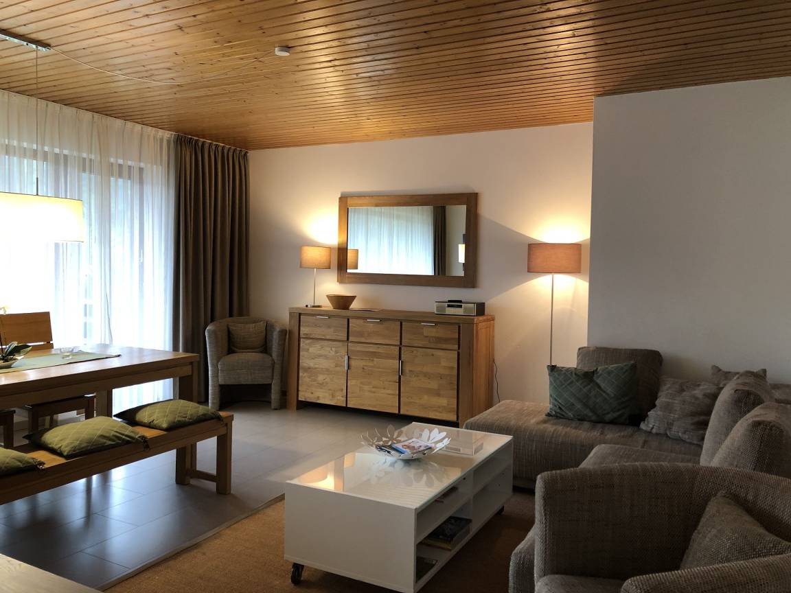 Ferienhaus ∙ 1 Schlafzimmer ∙ 5 Gäste - Neuastenberg