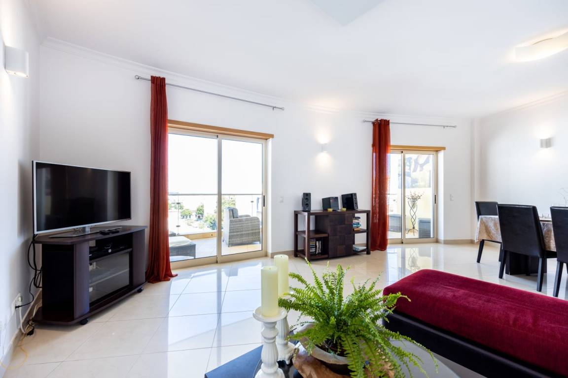 Apartamento ∙ 2 Quartos ∙ 4 Hóspedes - Lagos