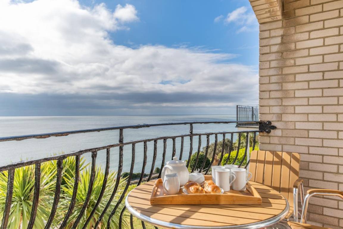Apartment ∙ 2 Bedrooms ∙ 4 Guests - Sandown