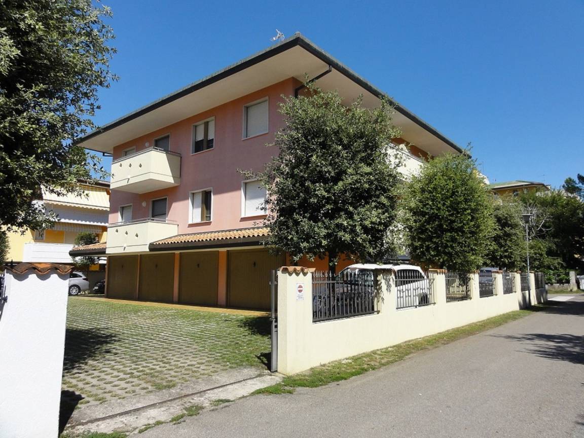 50 M² Huoneisto ∙ 3 Makuuhuonetta ∙ 6 Vierasta - Bibione