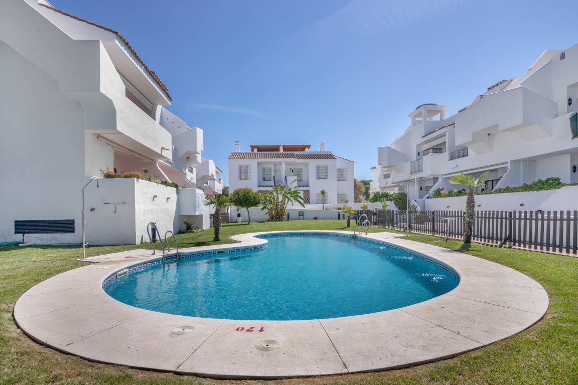81 M² Apartment ∙ 2 Bedrooms ∙ 5 Guests - Islantilla