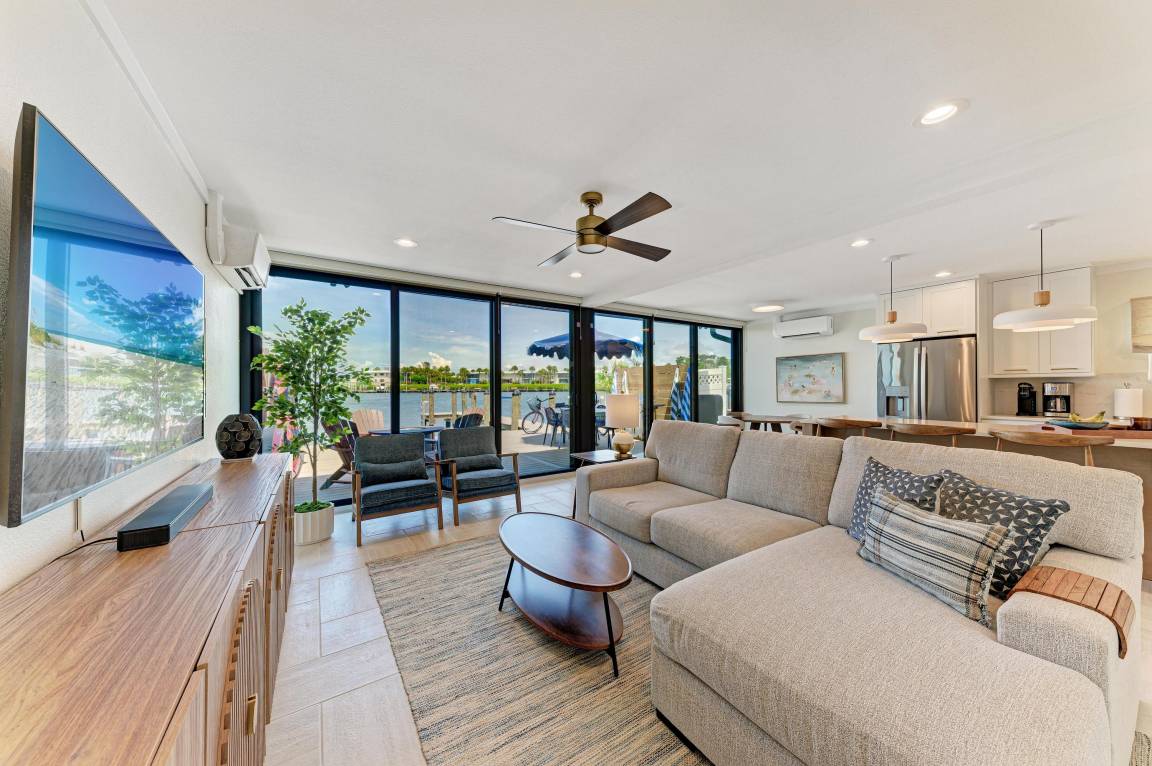 94 M² Bungalow ∙ 2 Bedrooms ∙ 5 Guests - Longboat Key, FL