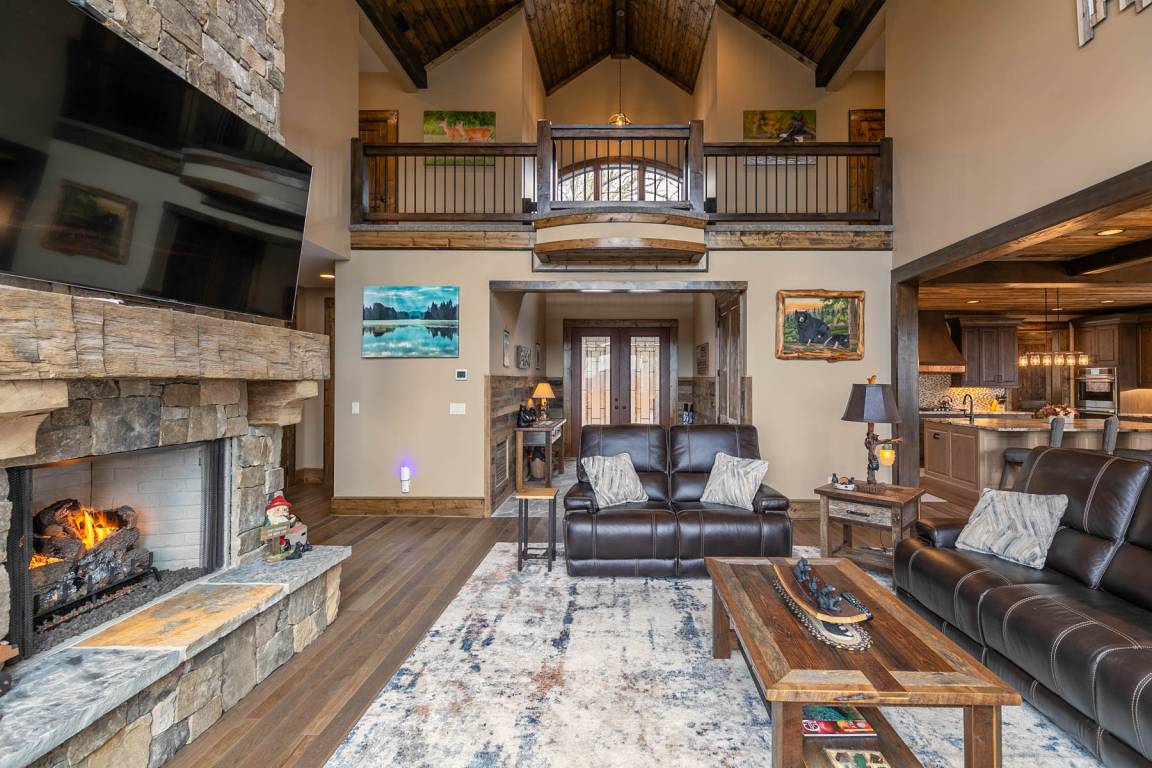 House ∙ 7 Bedrooms ∙ 14 Guests - Beech Mountain, NC