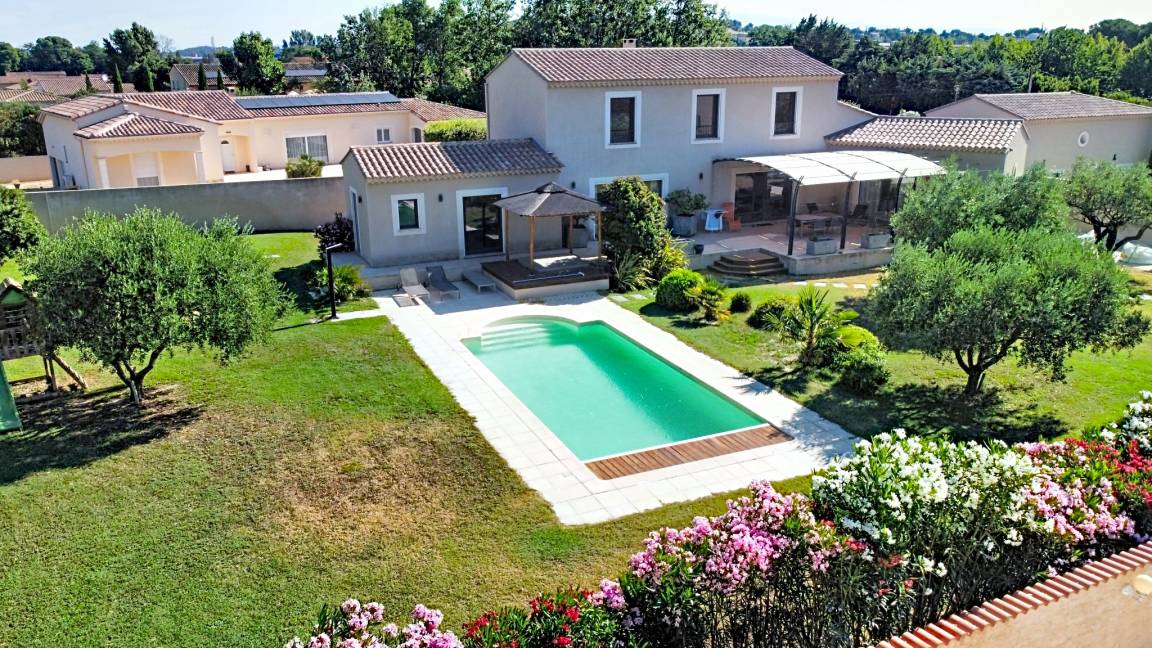 Villa ∙ 4 Bedrooms ∙ 9 Guests - Vaucluse