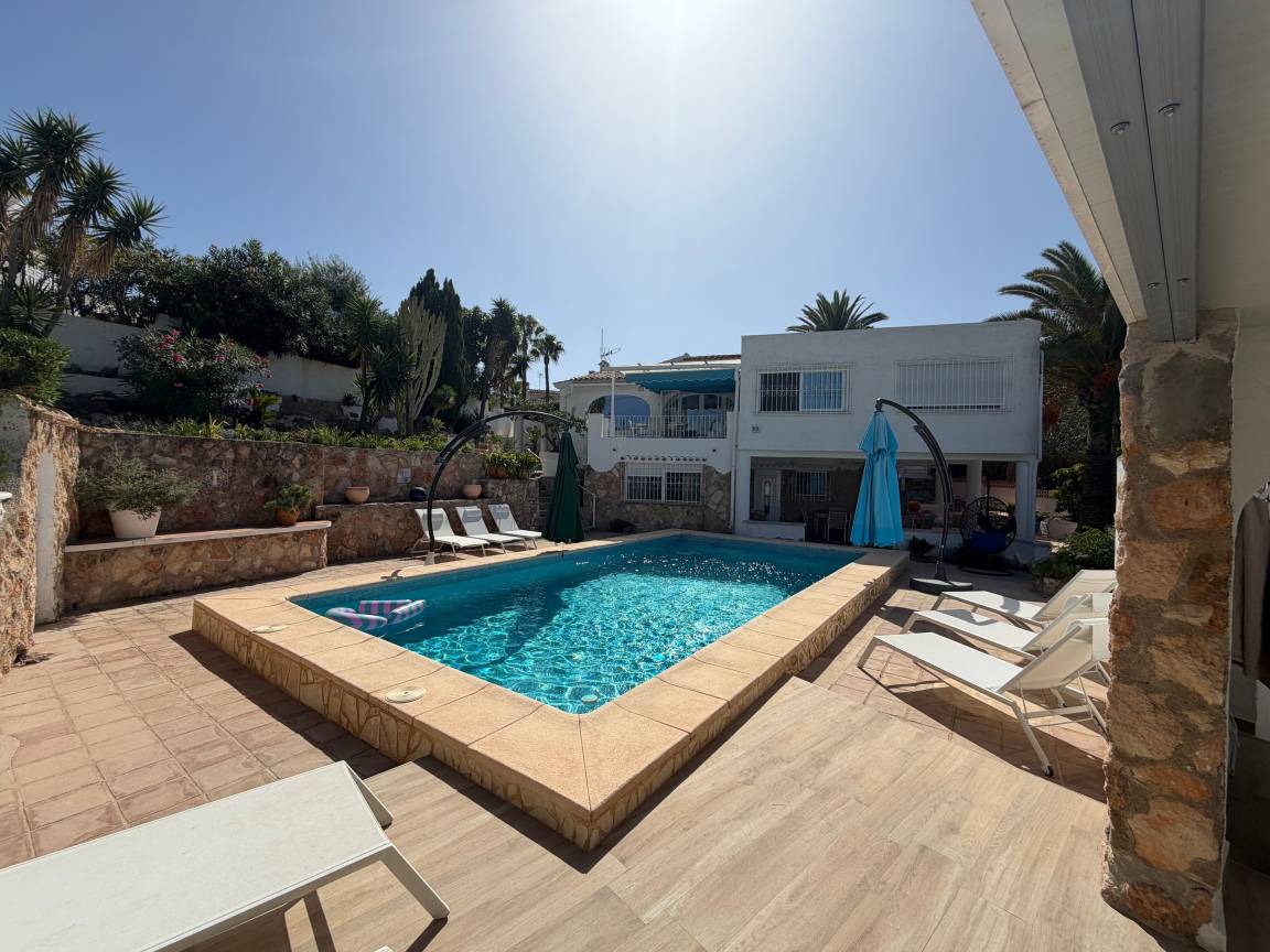 250 M² Villa ∙ 4 Bedrooms ∙ 8 Guests - Bonaire