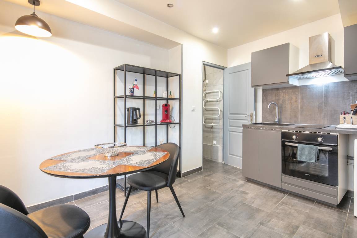 27 M² Appartement ∙ 1 Chambre ∙ 2 Personnes - Le Pont-de-Beauvoisin