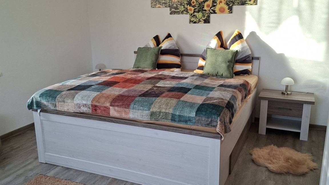 75 M² Hotel ∙ 2 Schlafzimmer ∙ 4 Gäste - Lübbenau