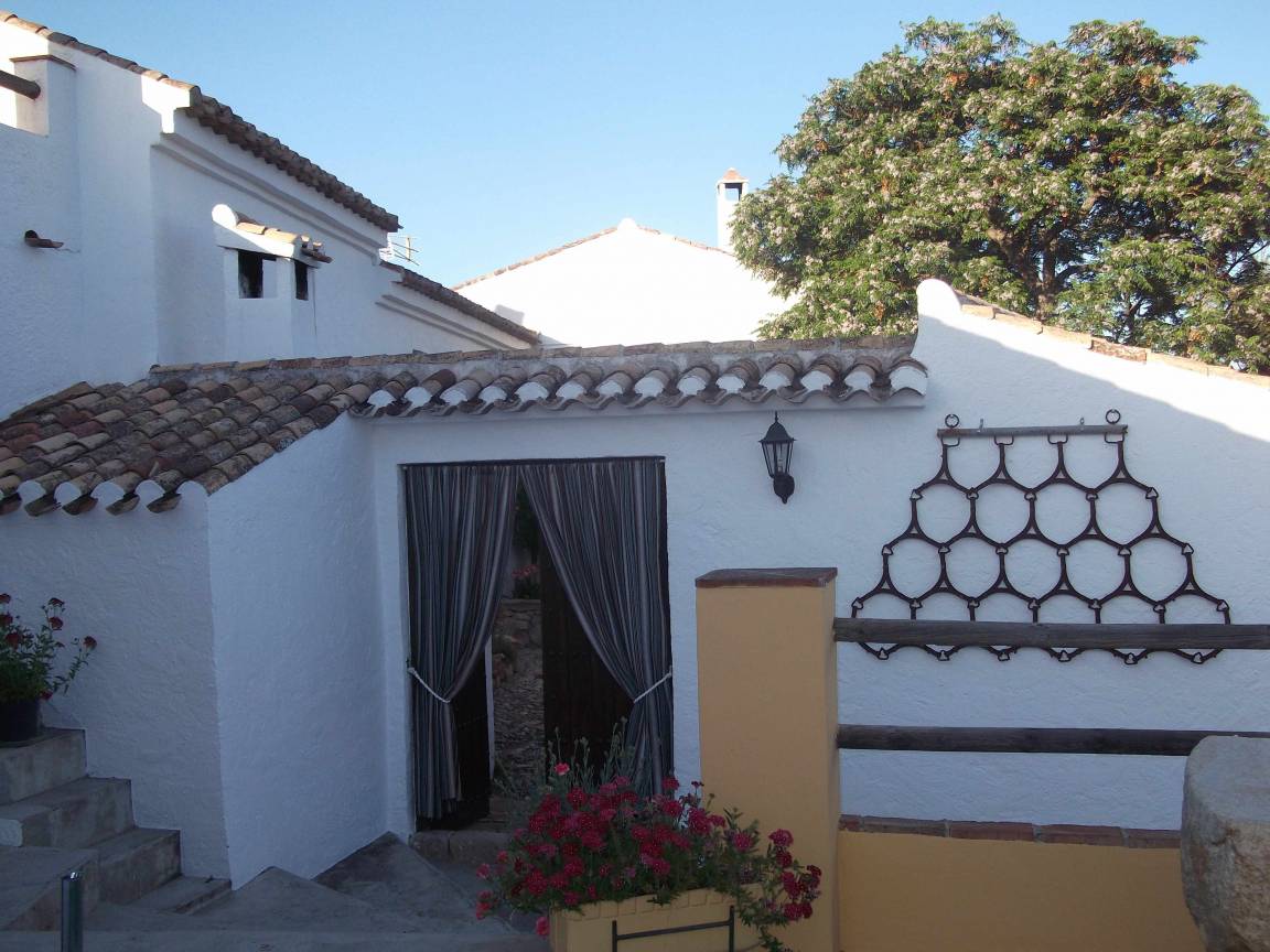 14 M² House ∙ 8 Bedrooms ∙ 18 Guests - Iznájar