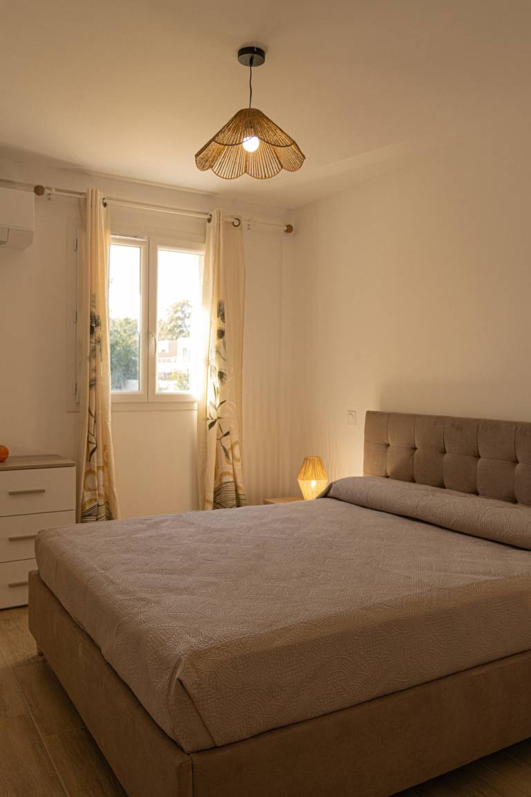 68 M² Apartamento ∙ 2 Habitaciones ∙ 4 Huéspedes - Lucciana