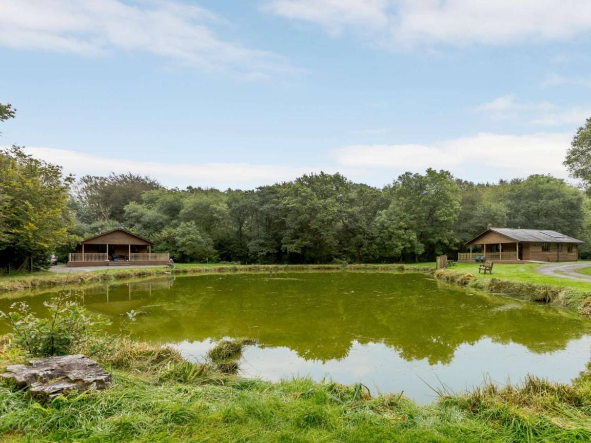 Lodge ∙ 2 Bedrooms ∙ 4 Guests - Cornwall