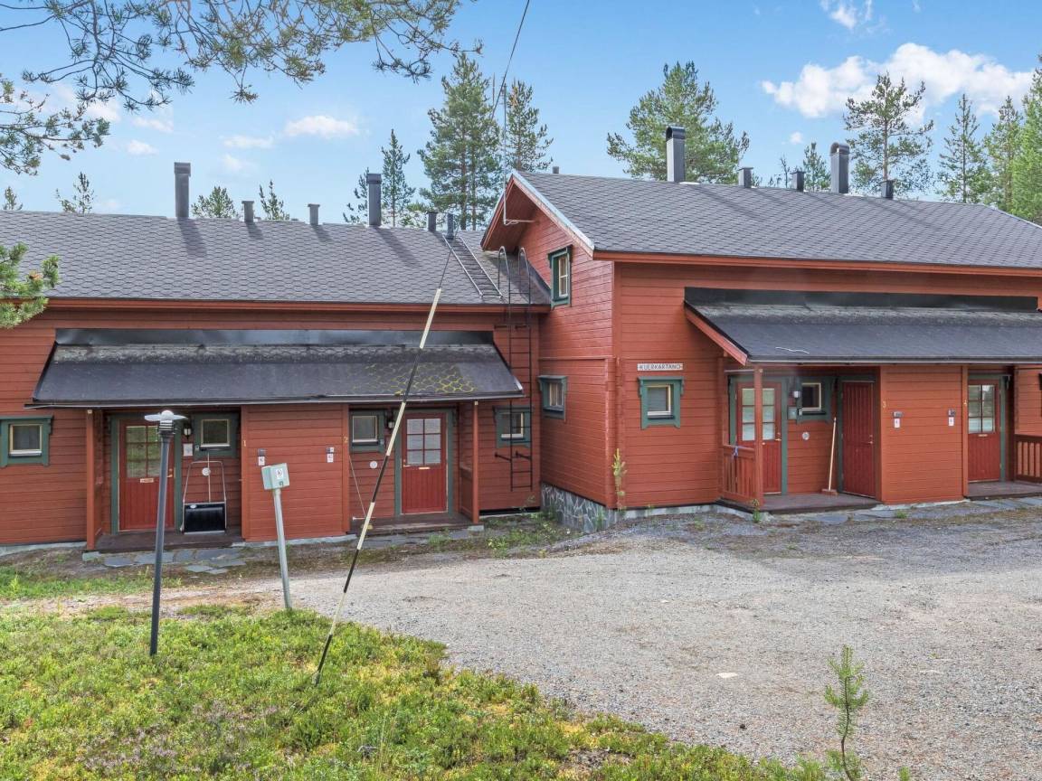 62 M² House ∙ 1 Bedroom ∙ 4 Guests - Äkäslompolo