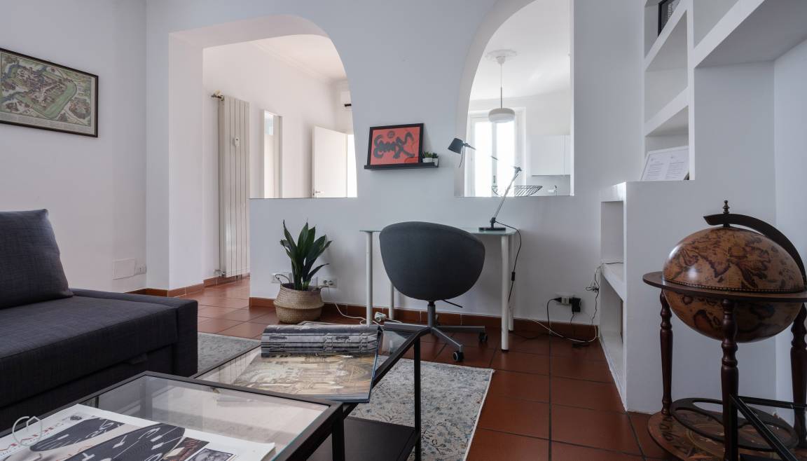 75 M² Huoneisto ∙ 1 Makuuhuone ∙ 3 Vierasta - Milano