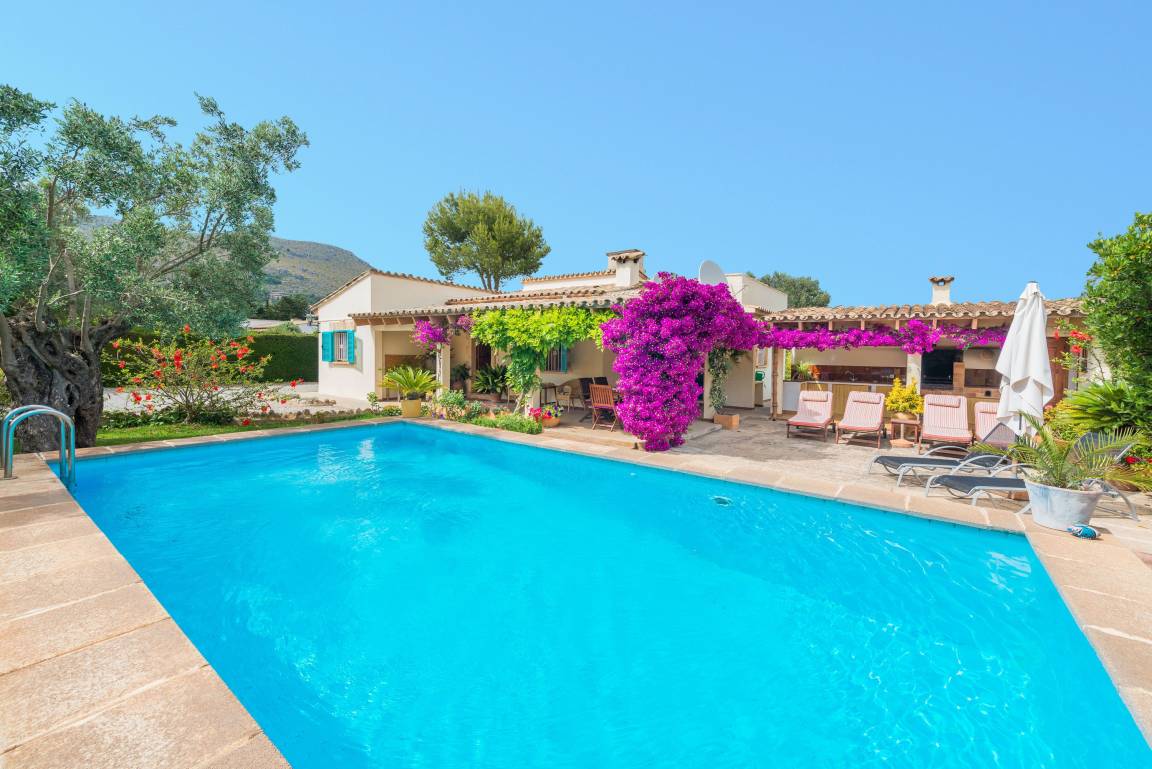 140 M² Villa ∙ 3 Habitaciones ∙ 6 Huéspedes - Puerto de Pollensa