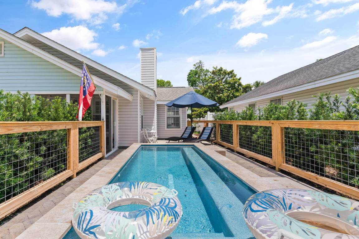 House ∙ 4 Bedrooms ∙ 9 Guests - Jekyll Island, GA