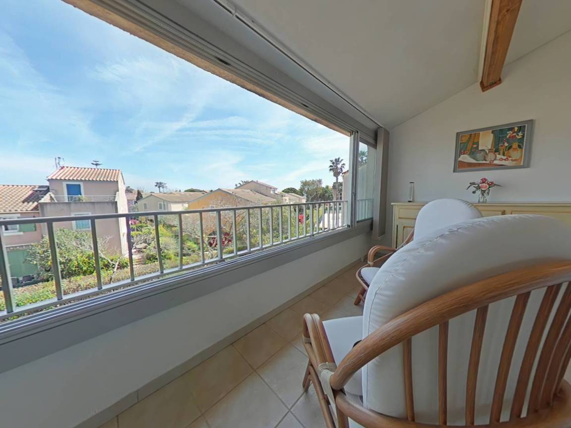 63 M² Appartement ∙ 2 Chambres ∙ 4 Personnes - La Londe-les-Maures