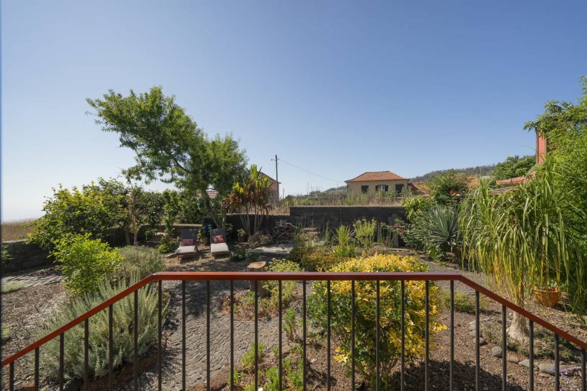 83 M² Ferienhaus ∙ 2 Schlafzimmer ∙ 4 Gäste - Madeira
