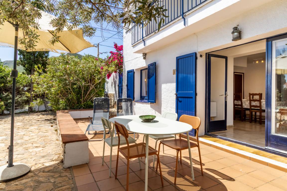 60 M² Ferienwohnung ∙ 2 Schlafzimmer ∙ 4 Gäste - Llançà