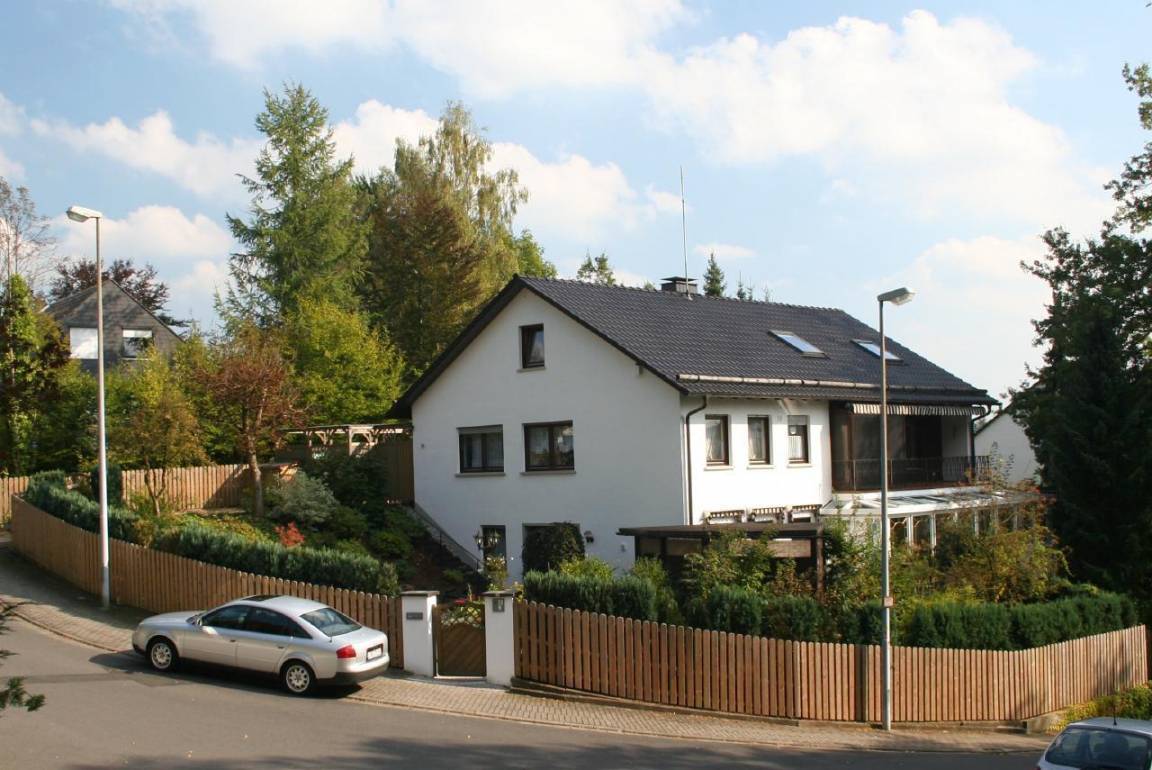 100 M² Ferienwohnung ∙ 2 Schlafzimmer ∙ 6 Gäste - Herborn