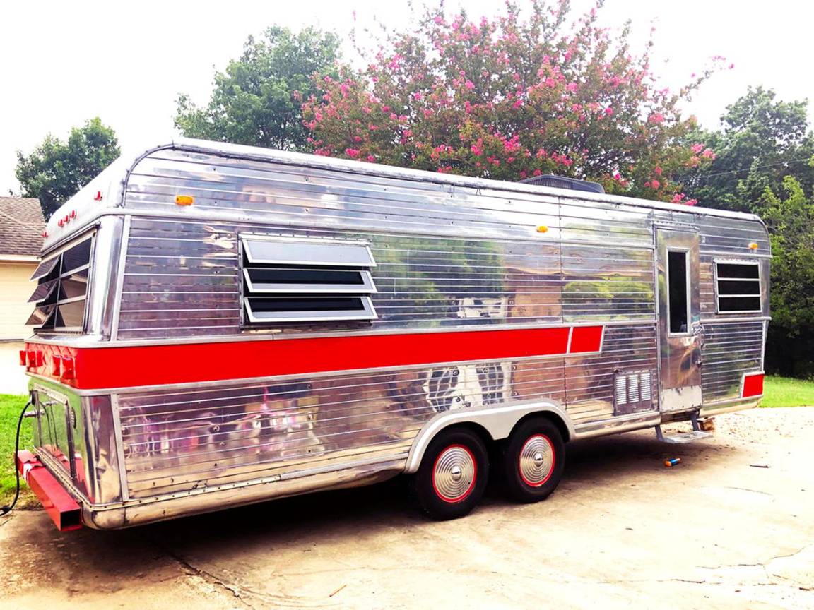 Caravan ∙ 1 Bedroom ∙ 3 Guests - Hico, TX