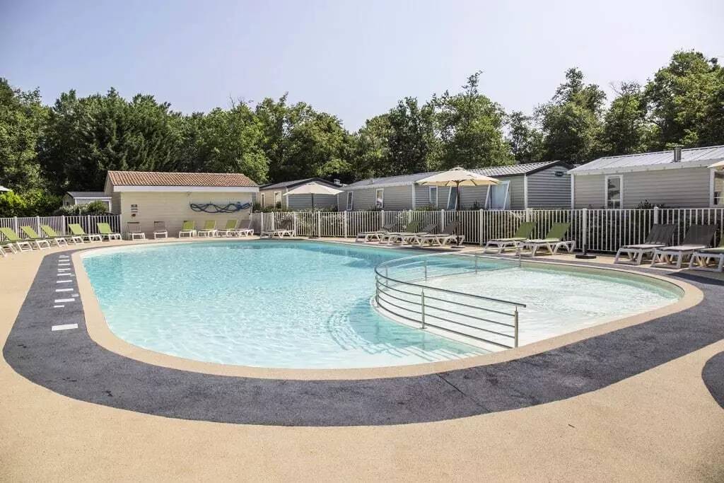 32 M² Mobil-home ∙ 3 Chambres ∙ 6 Personnes - Royan