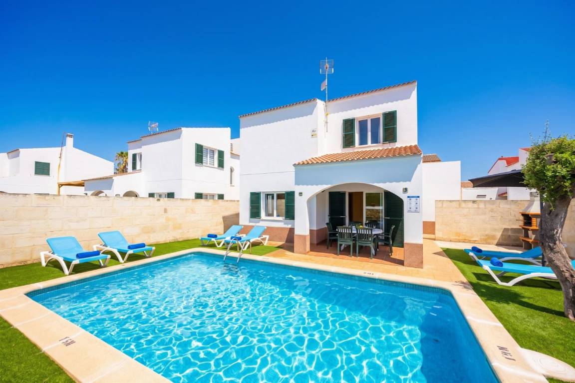 170 M² Villa ∙ 3 Slaapkamers ∙ 6 Gasten - Minorca